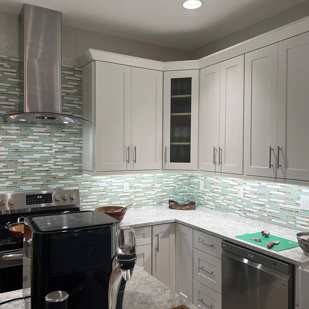 Backsplash Tile & Mosaics - Hominter.com
